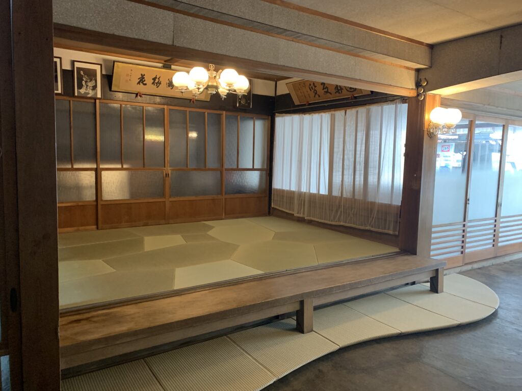 ART TATAMI | ART TATAMI